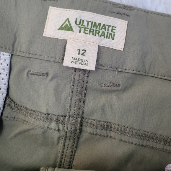 ultimate terrain | Pants & Jumpsuits | Nwt Ultimate Terrain Womens Convertible Long To Shorts ...